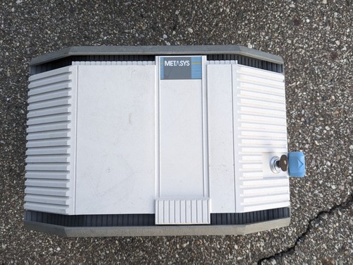 Johnson Controls AS-UNT141-1 Rev D with Metasys Housing! | eBay