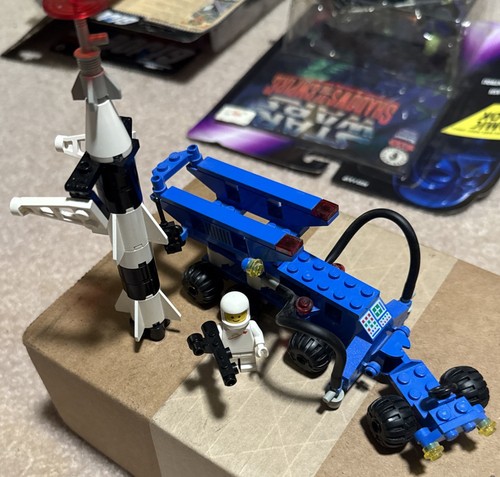 LEGO 6881 Classic Space Lunar Rocket Launcher Complete w/ Minifigure ...