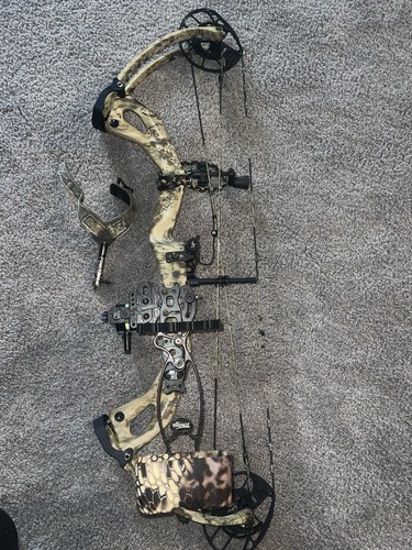 PSE True Carbon Tech Stealth Carbon Air Compound Bow | eBay