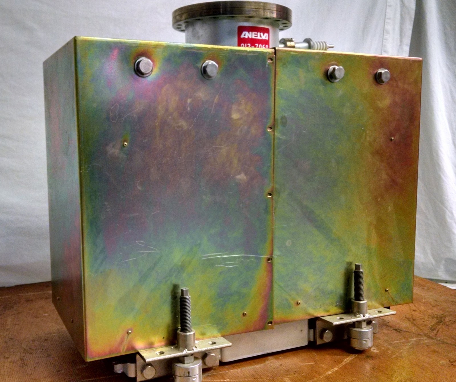 Canon / Anelva 912-7060 Sputter Ion/Noble Ultra High Vacuum Pump 400 L ...