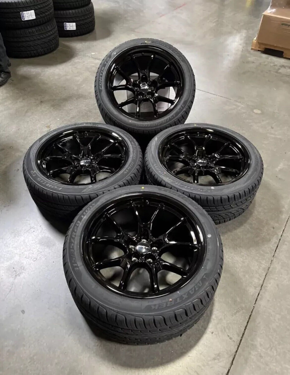 4) WIDEBODY 20x11 Gloss Blk SRT Hellcat 50th ANV Wheels Tires Charger ...