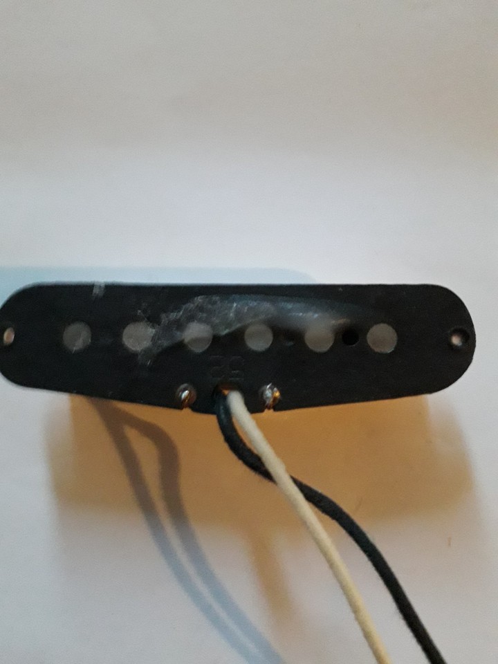 RH Pickups Hand-Wound Single Coil - 5.43k - Alnico 5 - Staggered ...