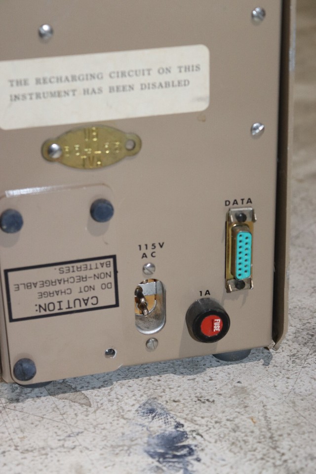 LUDLUM MEASUREMENT MODEL 2200 SCALER SURVEY RATE METER GEIGER COUNTER ...