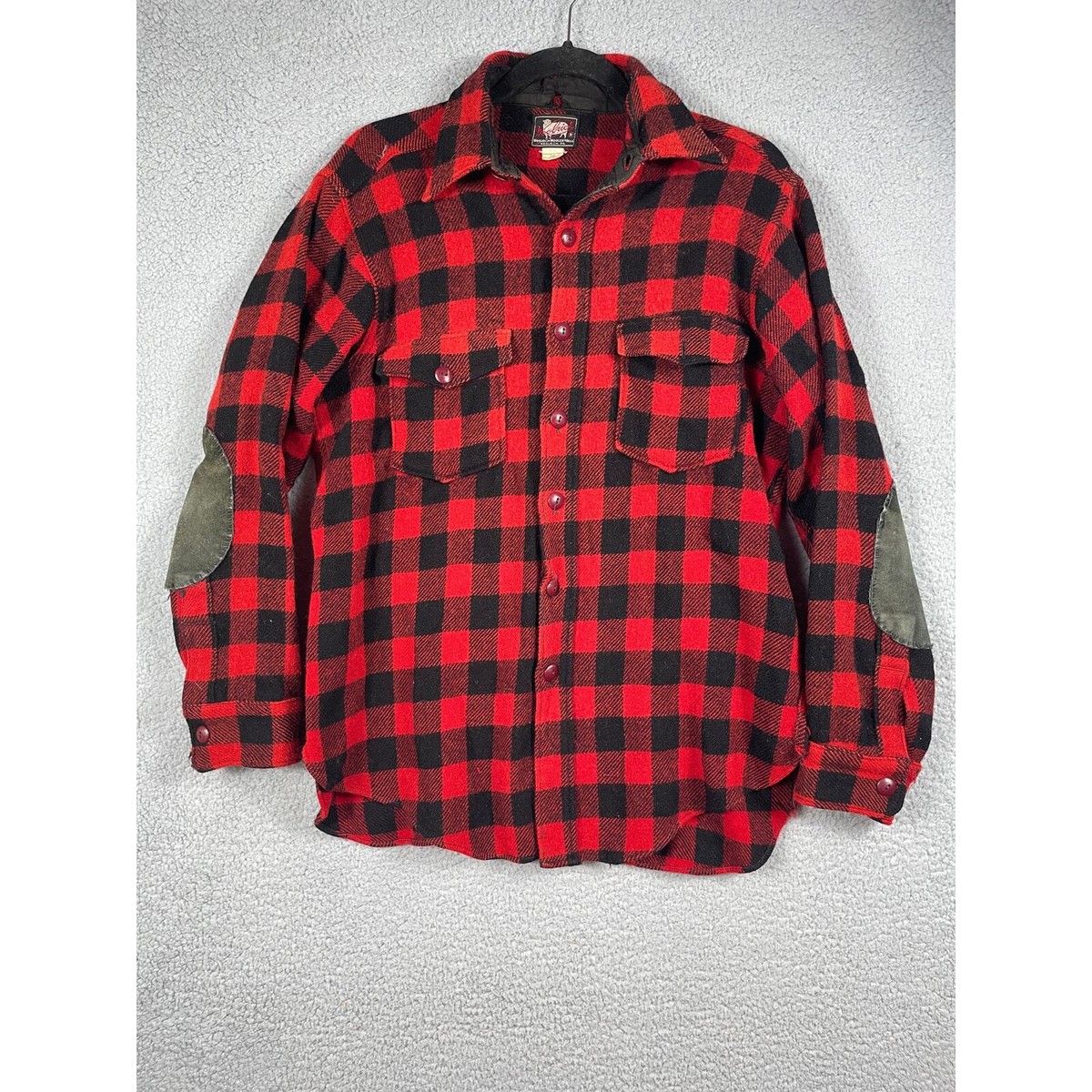 Lumberjack Plaid Red Black Background Beaverjax Double Axes Red
