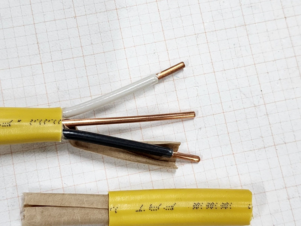 Southwire Romex SIMpull 250' 12-2 Non-Metallic Cable Electrical Wire NM ...