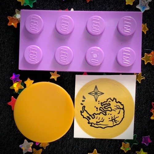 NEW LEGO Pearl GOld Map Island Dragon Compass Rose 70604 Sticker 2x2 ...