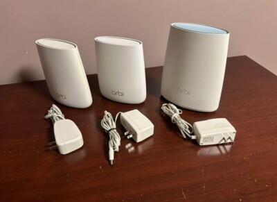 Netgear Orbi RBR40 mesh WiFi Wireless Router w/ 2 Satellite Tri-band ...