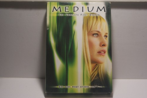 Medium DVD Season 1 Hit Tv Show Mystery Supernatural 2005 Spirits ...