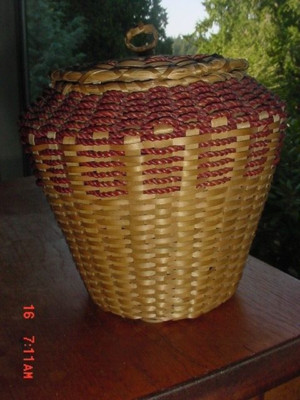 OLD PENOBSCOT INDIAN SPLIT ASH & BRAIDED SWEETGRASS BASKET | eBay