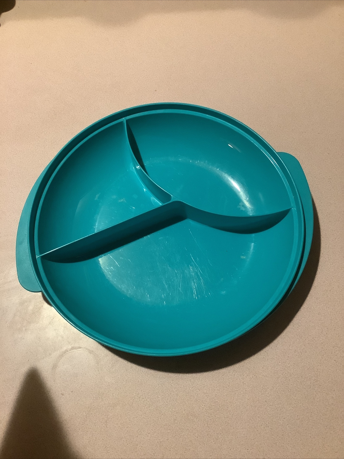 Tupperware 3 Section Covered Plate | eBay