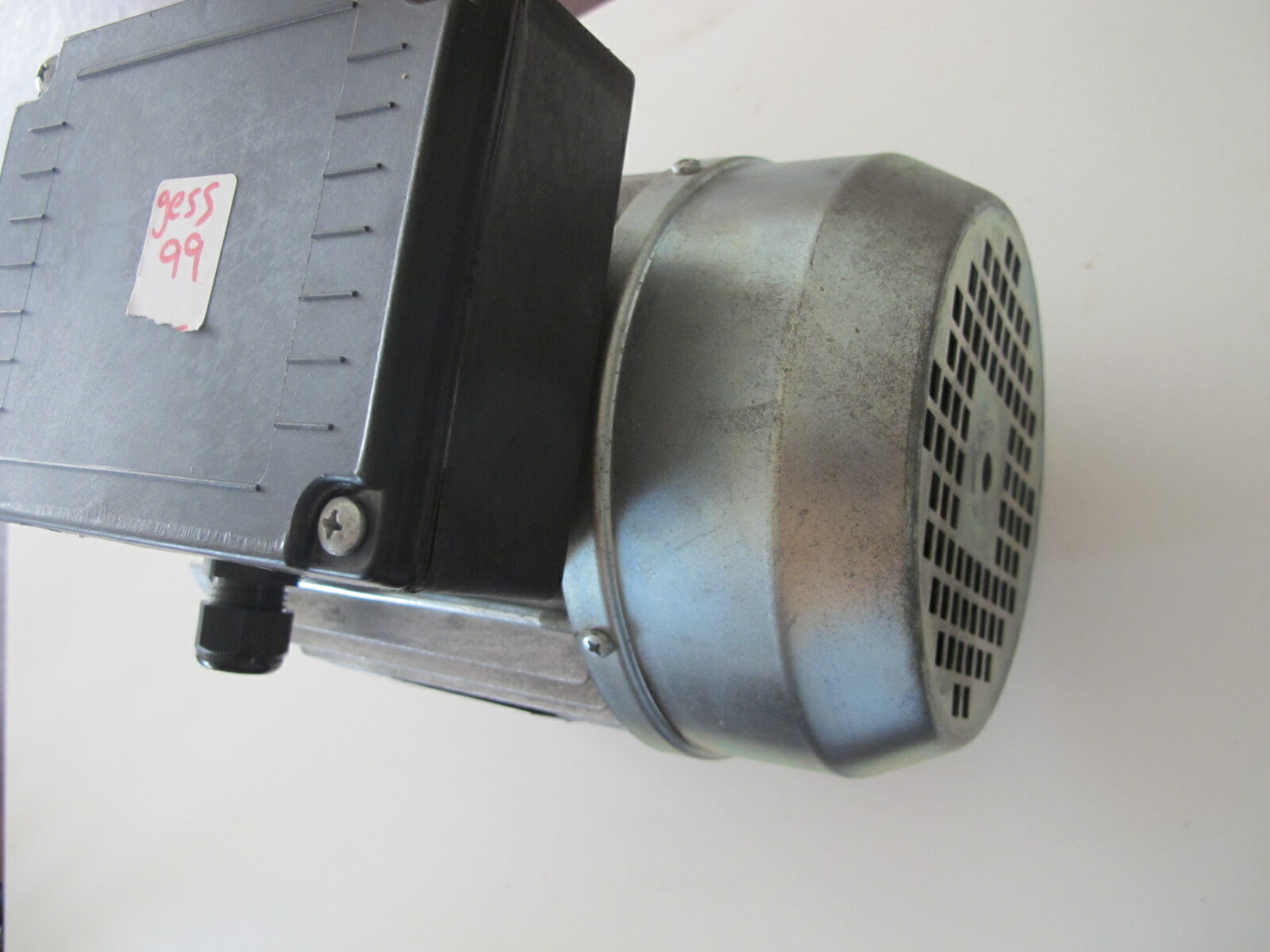 EMG E.M.G Elettromeccanica 80/4 D MOTOR NEW 220V 60HZ | eBay