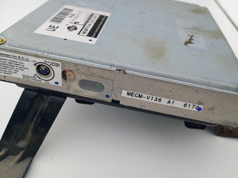 1995 Nissan Pickup V6 MT Engine Computer Unit ECU ECM MECM-V136 Control ...