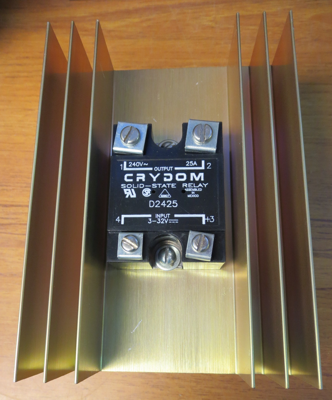 Crydom D2425 Solid-State Relay W/ Heat Sink | eBay