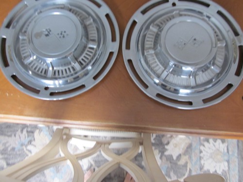 2pc Set Vintage 1959-1962 Chevrolet Impala or Corvette 14" Wheel Hub ...