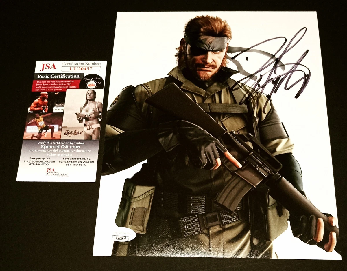 David Hayter Dressed As Snake