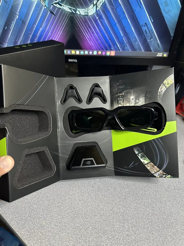 NVIDIA GeForce 3D Vision Kit with Glasses +IR Emitter Box Avatar ...