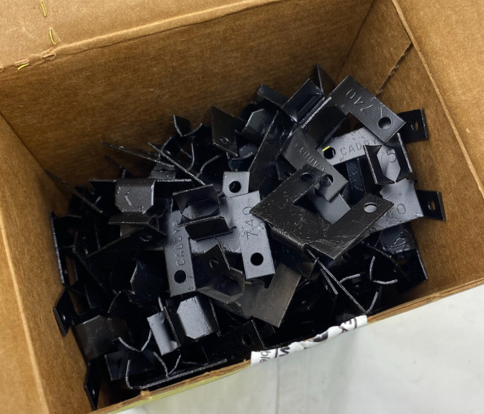 Erico Caddy 740 Pipe Sleeve Clip 1 PACK (100 EACH) | eBay