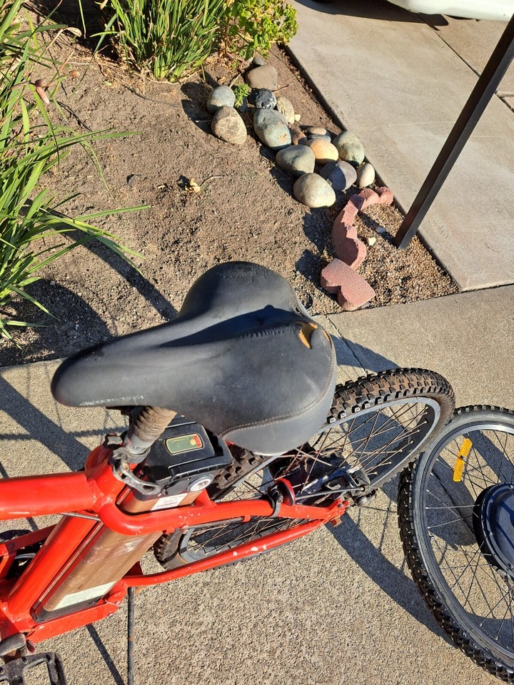 Motiv Electric Motorized Bicycle Beach Cruiser The Spark 36 VOLT W ...