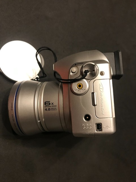 Fujifilm FinePix S Series S3100 4.0MP Digital SLR Camera - Silver (Body ...
