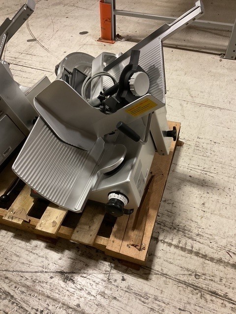 Bizerba 13” Blade Automatic Gravity Feed Deli Slicer Great Condition | eBay