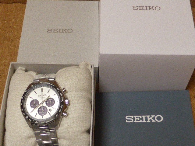 Seiko Selection SBPY165 Panda White Dial Solar Analog Chronograph Men ...