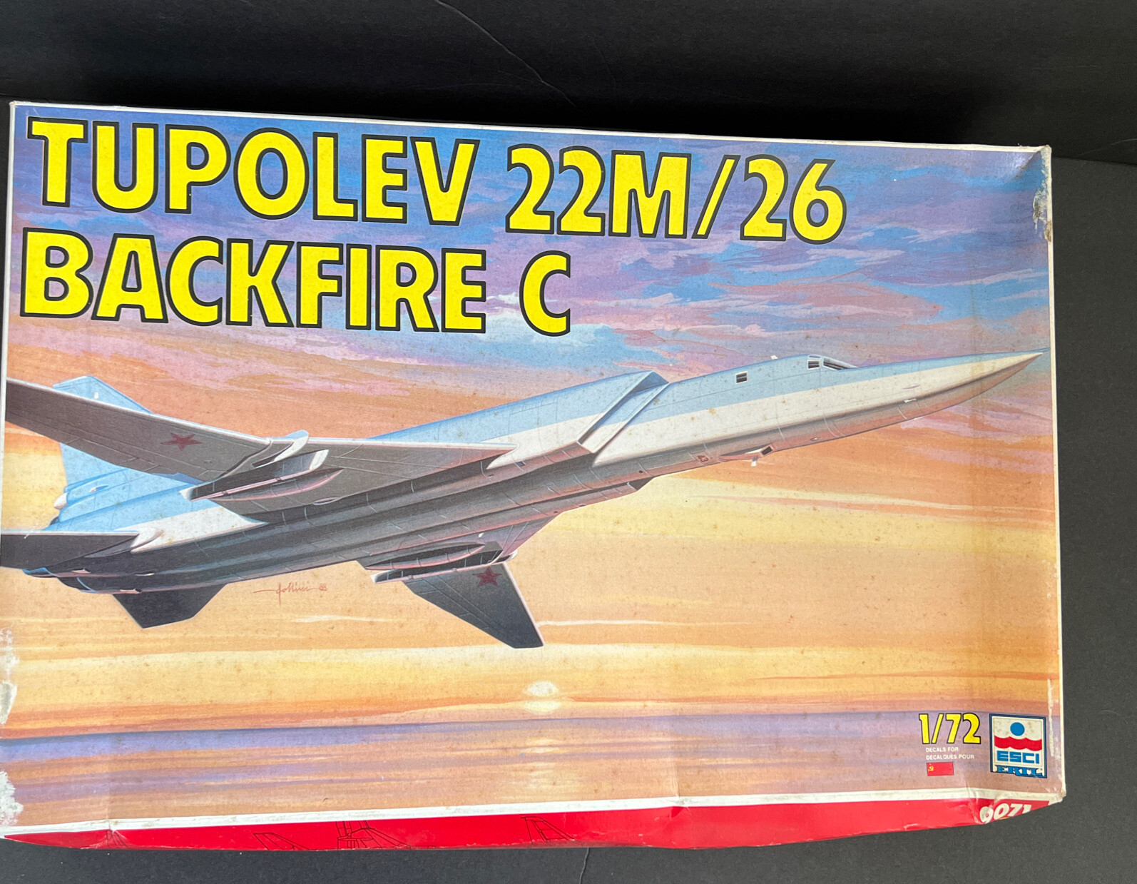 ESCI ERTL Tupolev 22m/26 Backfire C Model Airplane Kit 1/72 Scale 9071 ...
