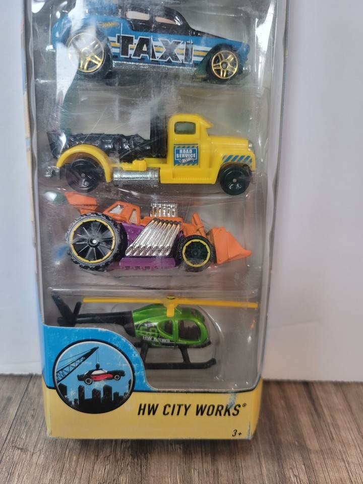 Hot Wheels HW City Works 5-Pack | eBay