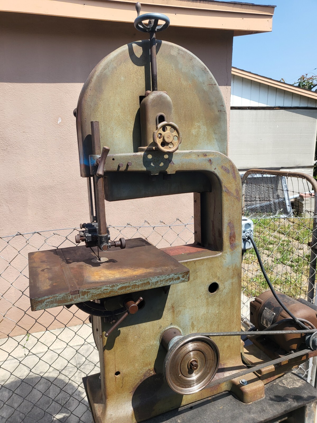 14" Walker Turner Band Saw Wood Cutting With Metal Stand Bandsaw Art ...