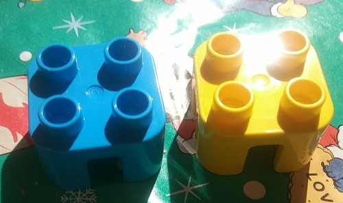 Lego Duplo Knob With Arms blue & yellow | eBay