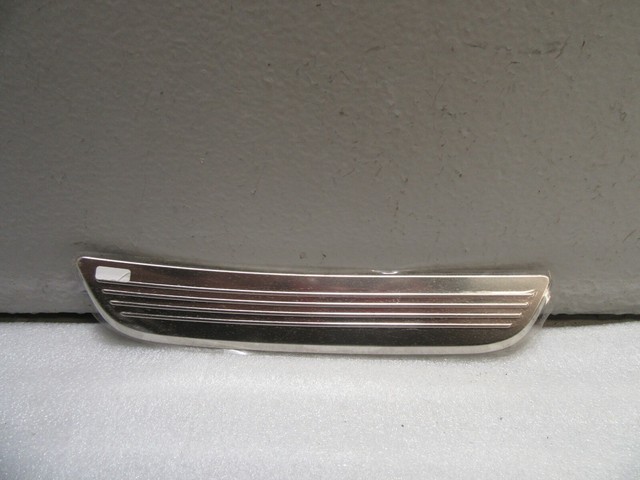 Mercedes-Benz a 2056800635 Cover Rail Scuff Plate Right Side for sale ...