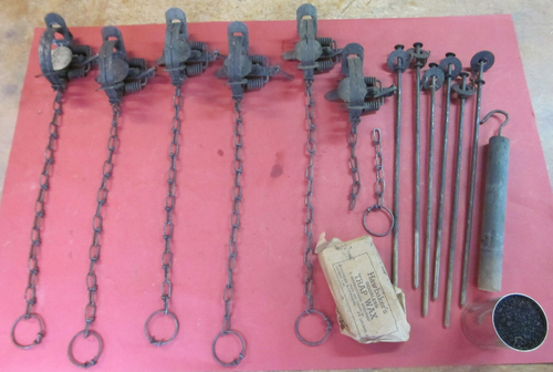 Victor coil 1-1/2 spring-action traps, lot of 6 trapping + stakes, wax ...