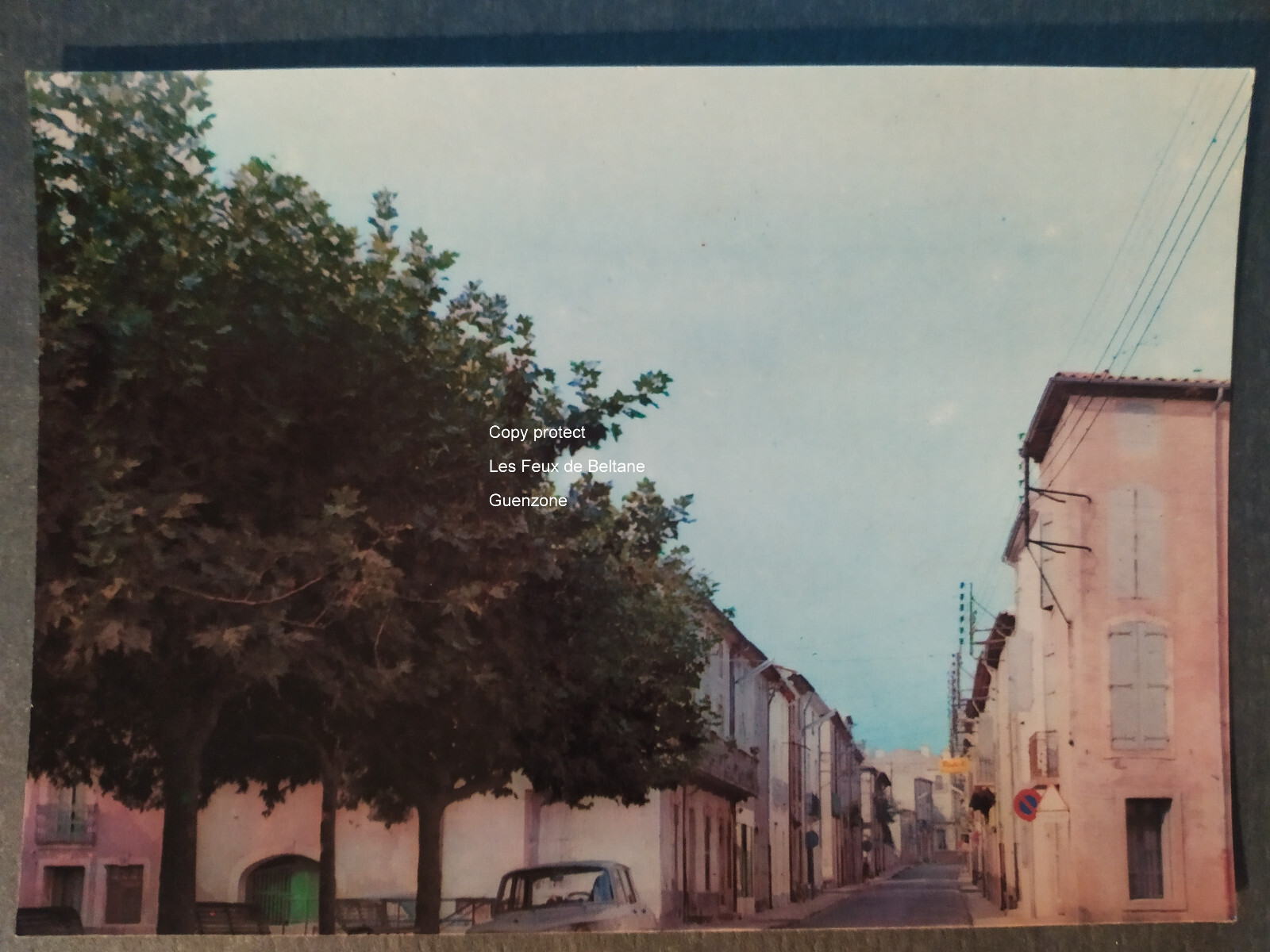 Carte postale BESSAN Grande Rue Place de la Fontaine edit. France ...