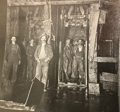 Mining - Mining Candlestick