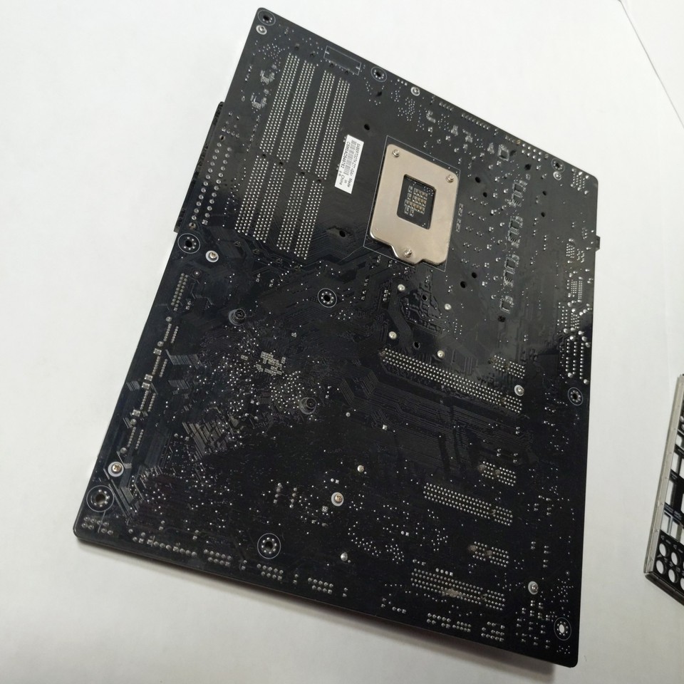 Asus Sabertooth Z77 Intel LGA1155 DDR3 ATX Motherboard Gaming Tested ...