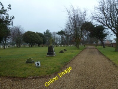 Photo 6x4 Within the Haslar RN Cemetery (16) Gosport/SU5900 c2012 | eBay UK