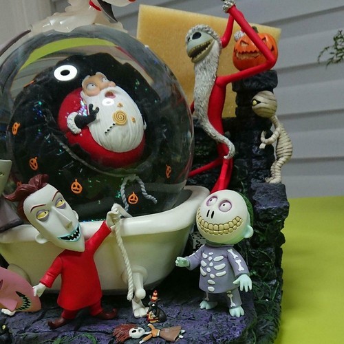 Nightmare Music Box Snow Globe Disney Statue Halloween | eBay