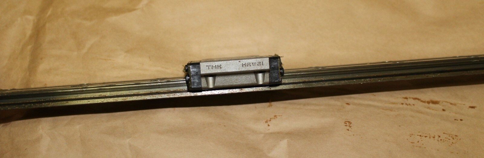 THK Linear Slide Rail 78cm long with 1 of Ball Bearing HRW21 Block | eBay