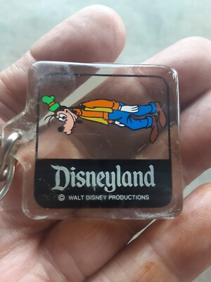 Vintage Goofy Disneyland Key Ring Keychain | eBay