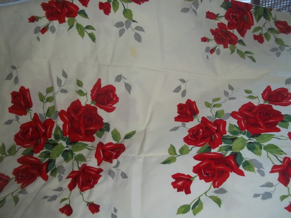 🌹 1940s-50s Vintage Wilendur 🌹 Red Rose 🌹 Tablecloth Cotton 69" X 56" 🌹 ...