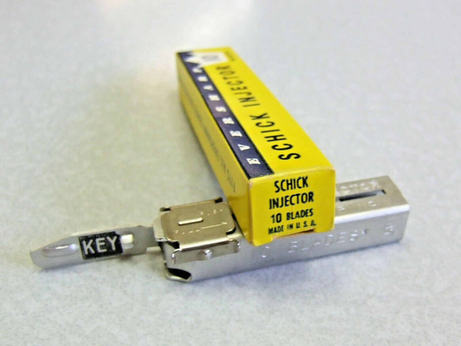 Vintage Eversharp Schick Injector Key 10 Razor blades, New Old Stock ...