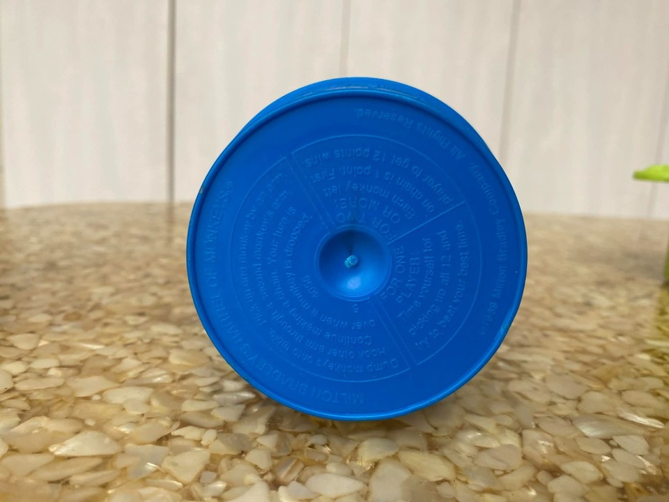 Vintage 1989 Blue Barrel of Monkeys Milton Bradley 16 Red Monkeys ...