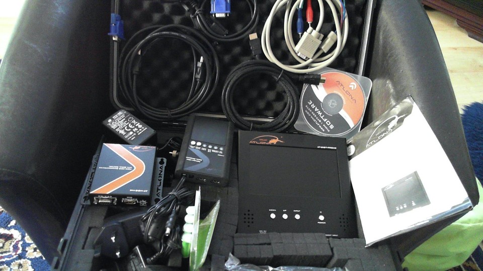 Atlona KIT-PROHD3 HDMI Ruggedized Testing Monitor Test Kit with Flight ...