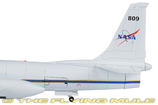 Hobby Master 1:72 ER-2 Dragon Lady NASA Dryden Flight Research Center ...