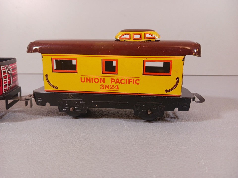 Marx Mechanical Train Set & Pacemaker Caboose Wheel O Gauge & Wabash ...