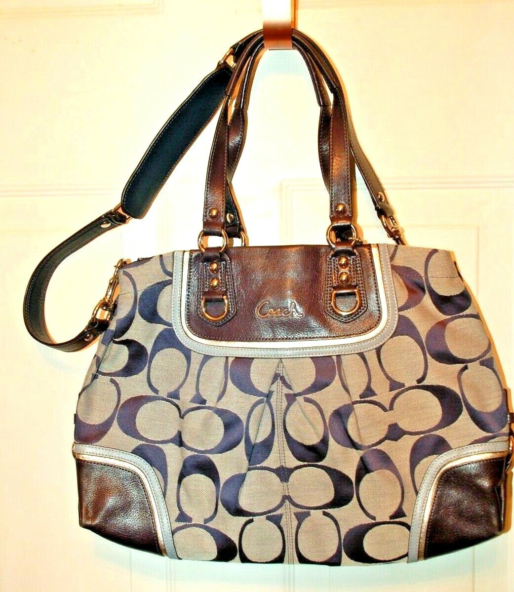 Coach Signature Spec Slim Envelope Blue Color Handbag - Gem