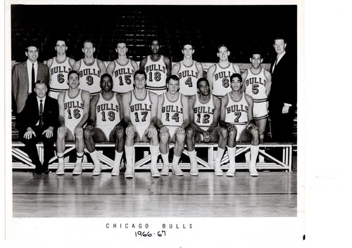 VINTAGE ORIGINAL 1966 1967 CHICAGO BULLS 8x10 TEAM PHOTO BASKETBALL NBA ...