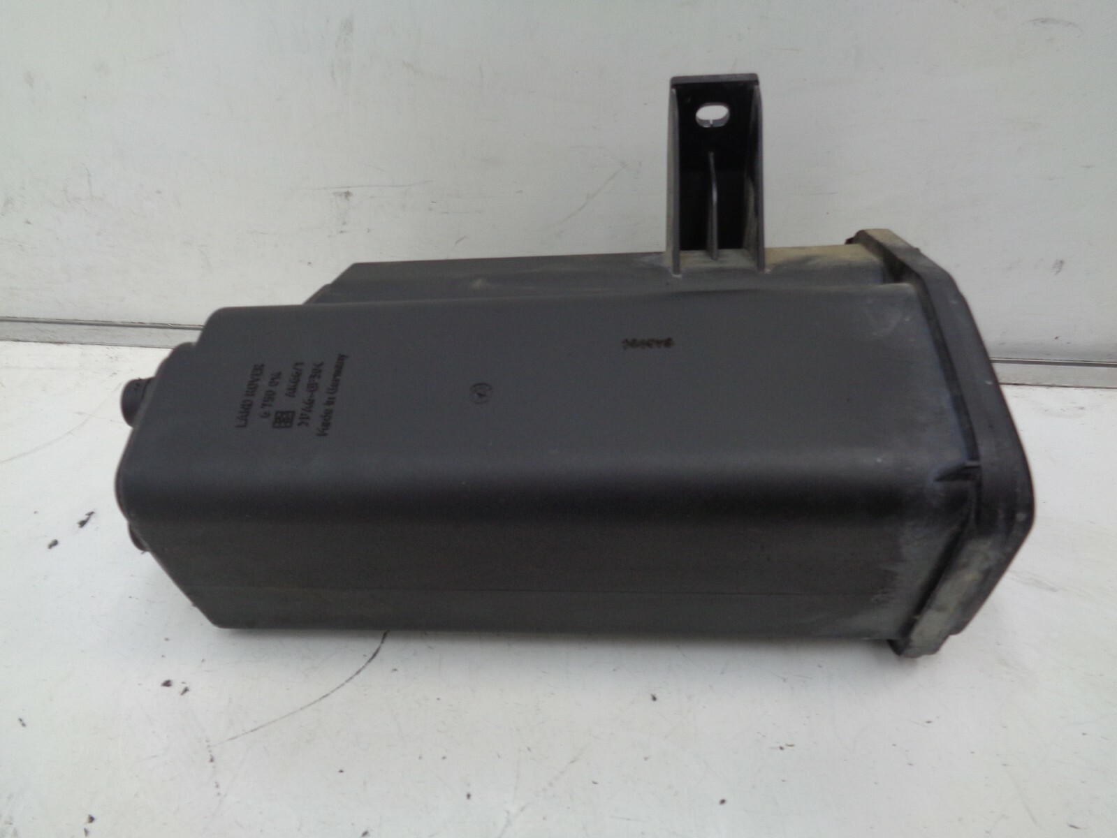 03-05 Land Range Rover Fuel Vapor Charcoal Canister Evap 6750014 OEM ...