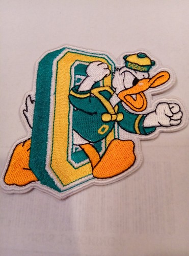 The University Of Oregon DUCKS Vintage Embroidered Iron On Patch 3" X 3" A1 | eBay
