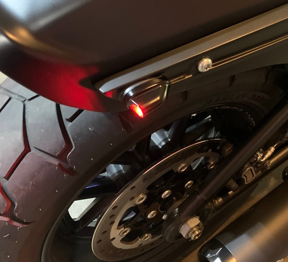 Micron AMBER mini turn signals Harley Dyna Sportster Softail | Chrome ...