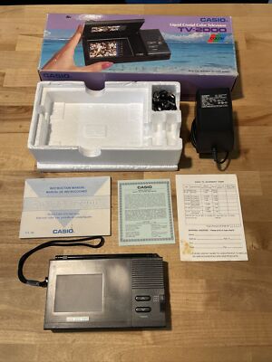 Casio Liquid Crystal 2.6” Pocket Color Television TV-2000 Tested ...